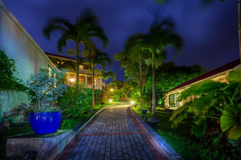 Gallery – The Cottage Club Hotel